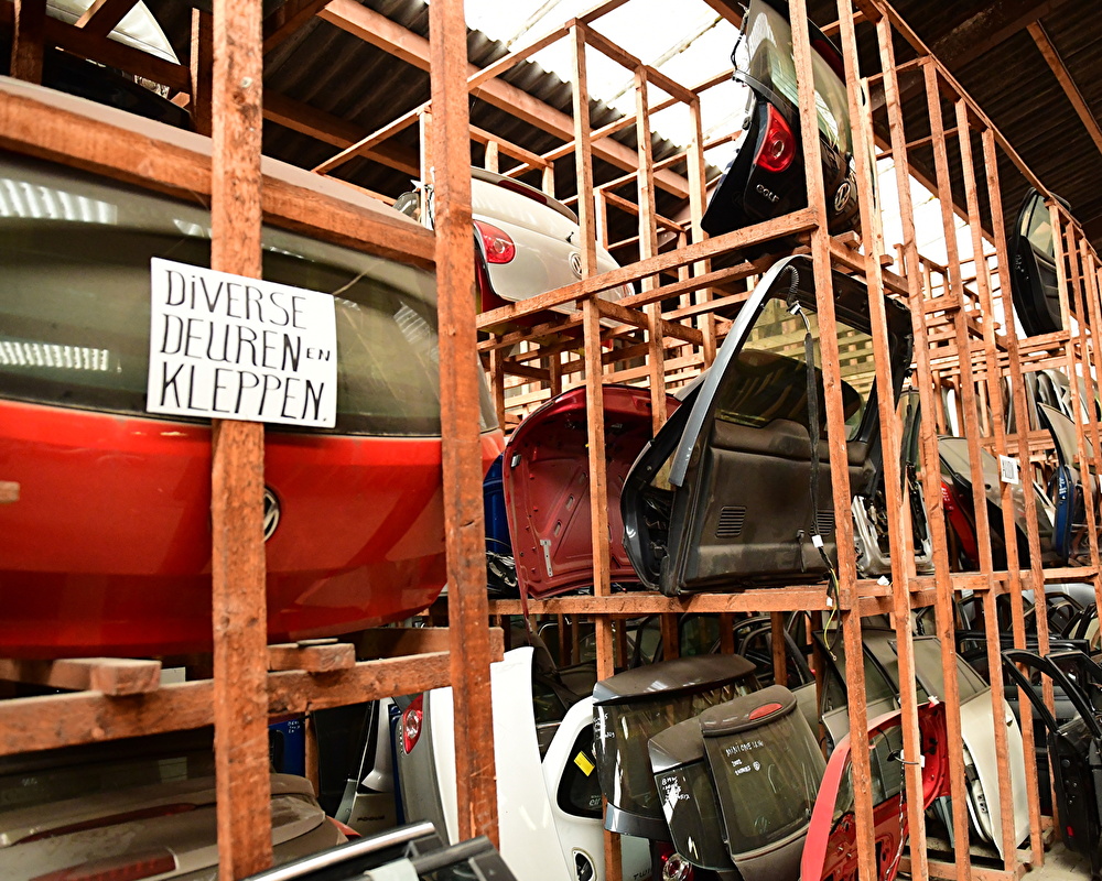 Demontage, sloop & auto-onderdelen - Boels Autodemontage